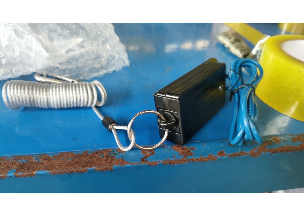 Break-away cable and box - Offroad Hybrid Campers and Caravans